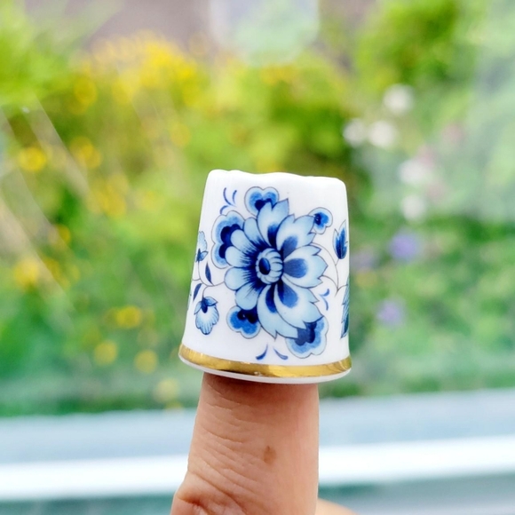 Art | Vintage Longton Hall Floral Thimble | Poshmark